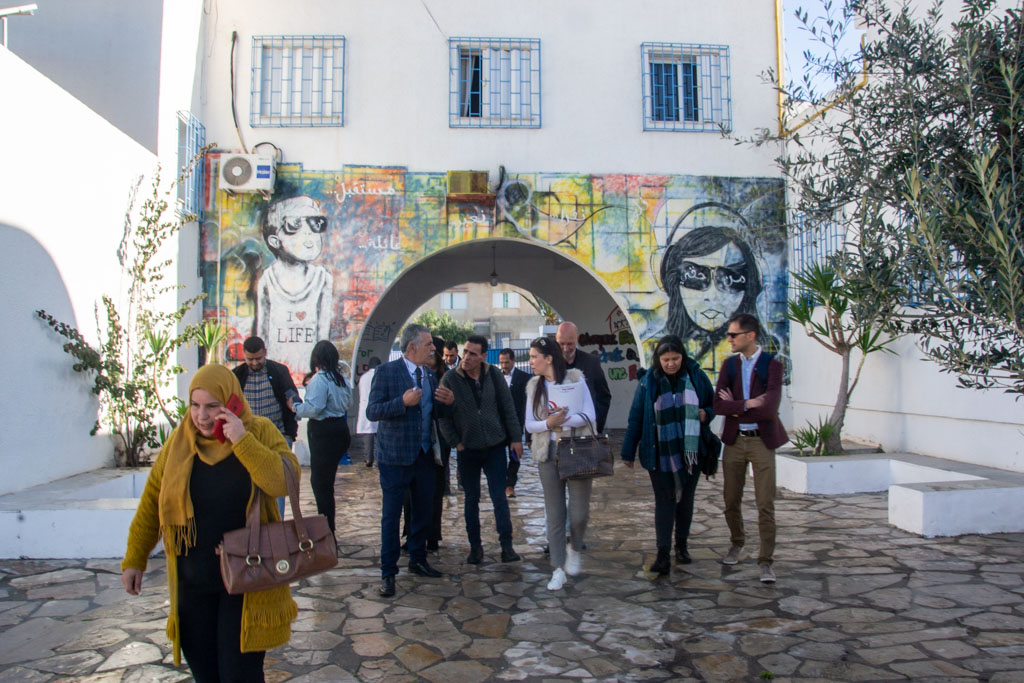 Une caravane de presse dans les 4 villages de l’Association Tunisienne ...