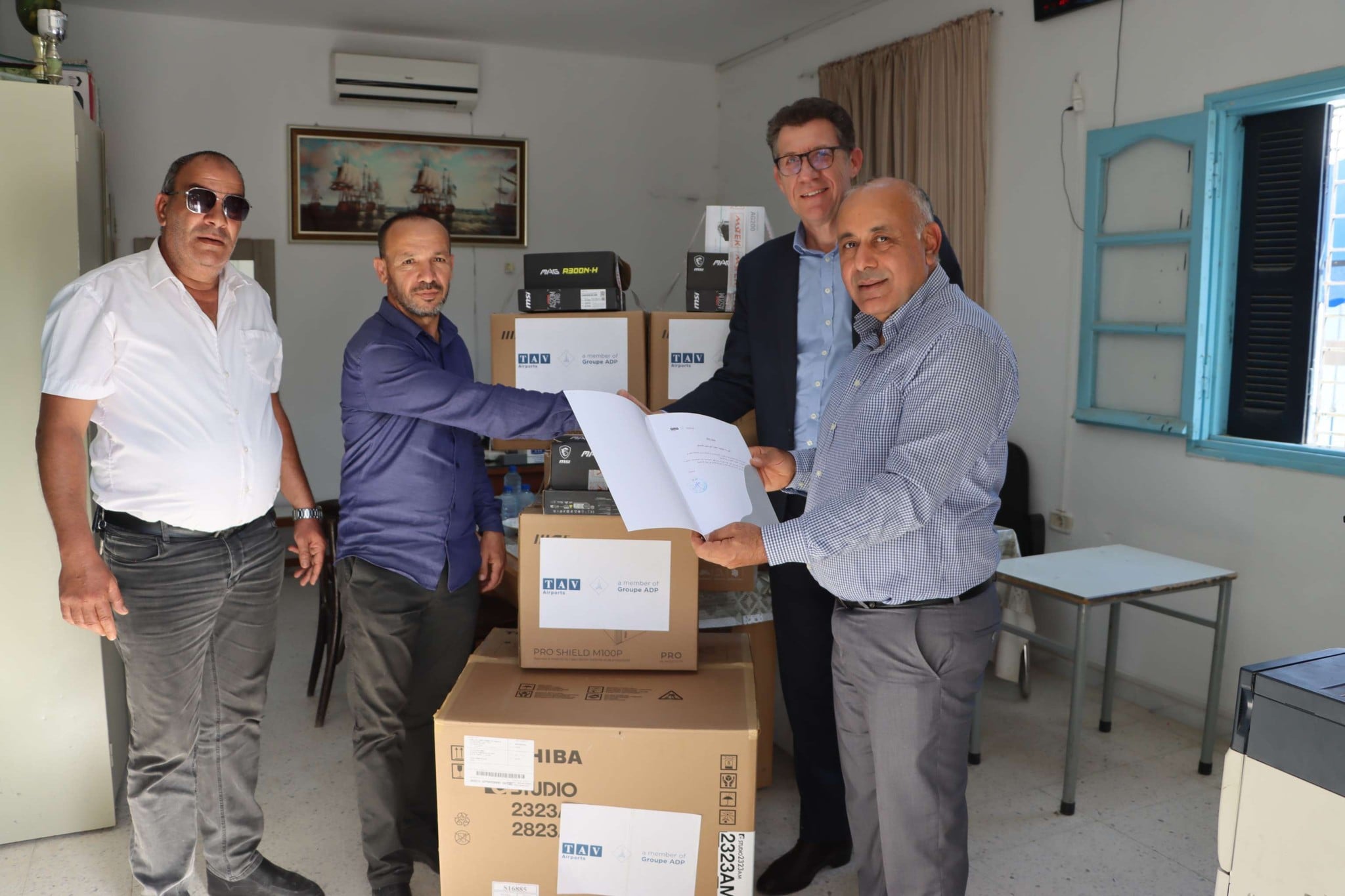 TAV Tunisie soutient l’éducation et l’inclusion numérique à Enfidha et ...